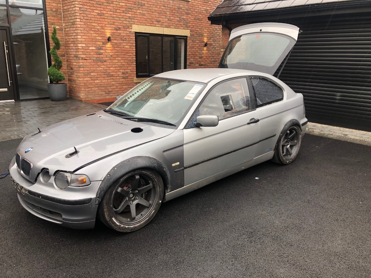 E46 compact 3.2 evo engined (£8000) | The M3cutters