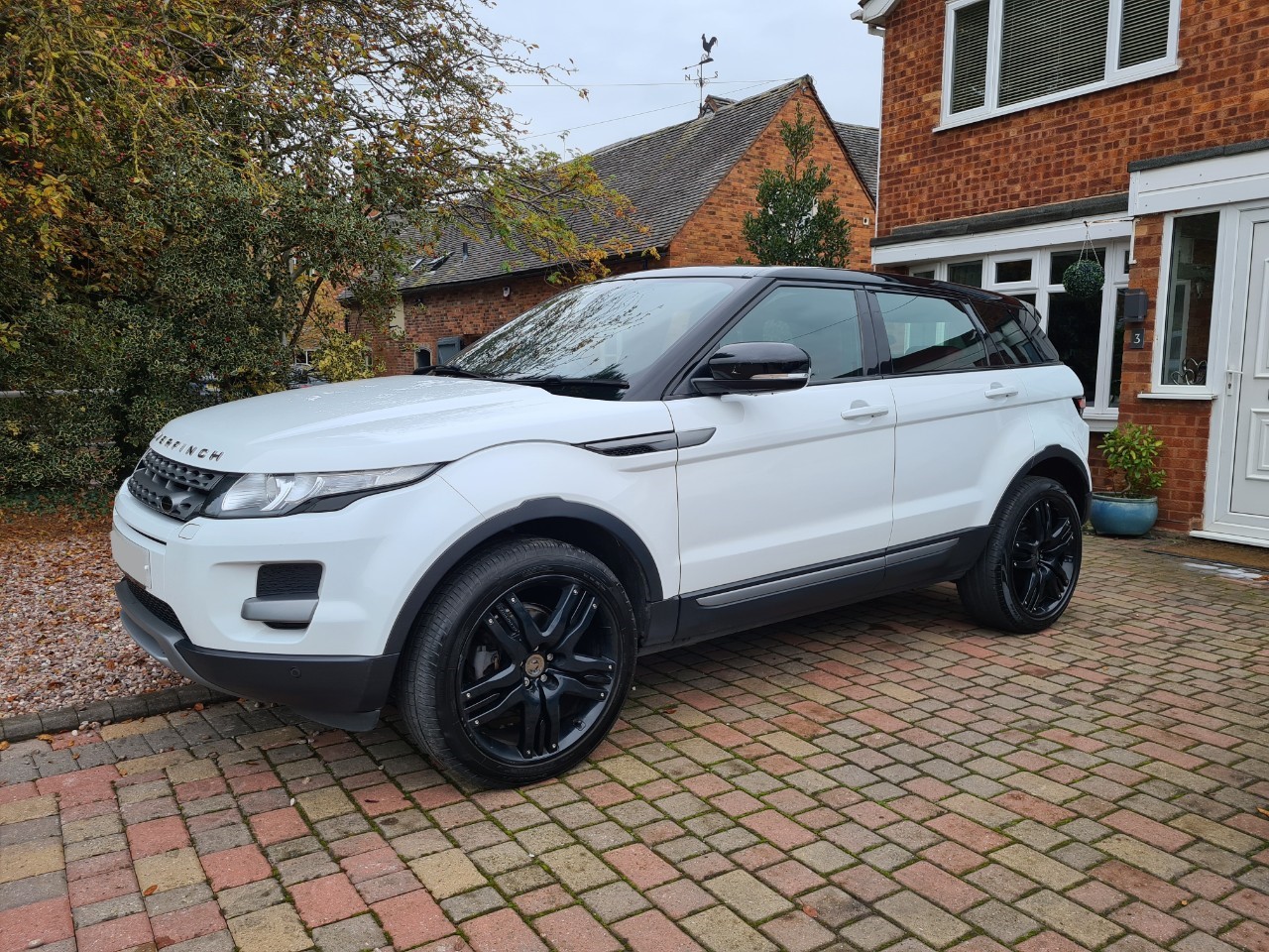 2012 Overfinch Range Rover Evoque SD4 (£14500) | The M3cutters